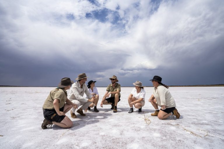 Jobsland -How to Become a Holiday Rep - Jobsland