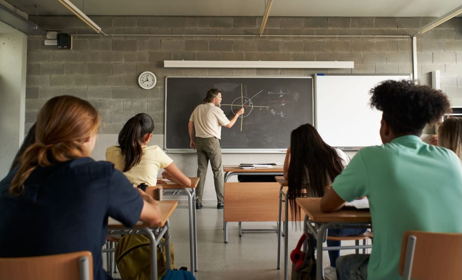 Jobsland -How to Become a Lecturer - Jobsland