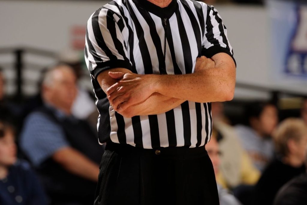 Jobsland -How to Become a Referee - Jobsland